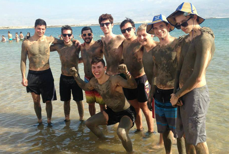 Profile of an Israel Outdoors Alum - Comedy Edition - Israel Outdoors